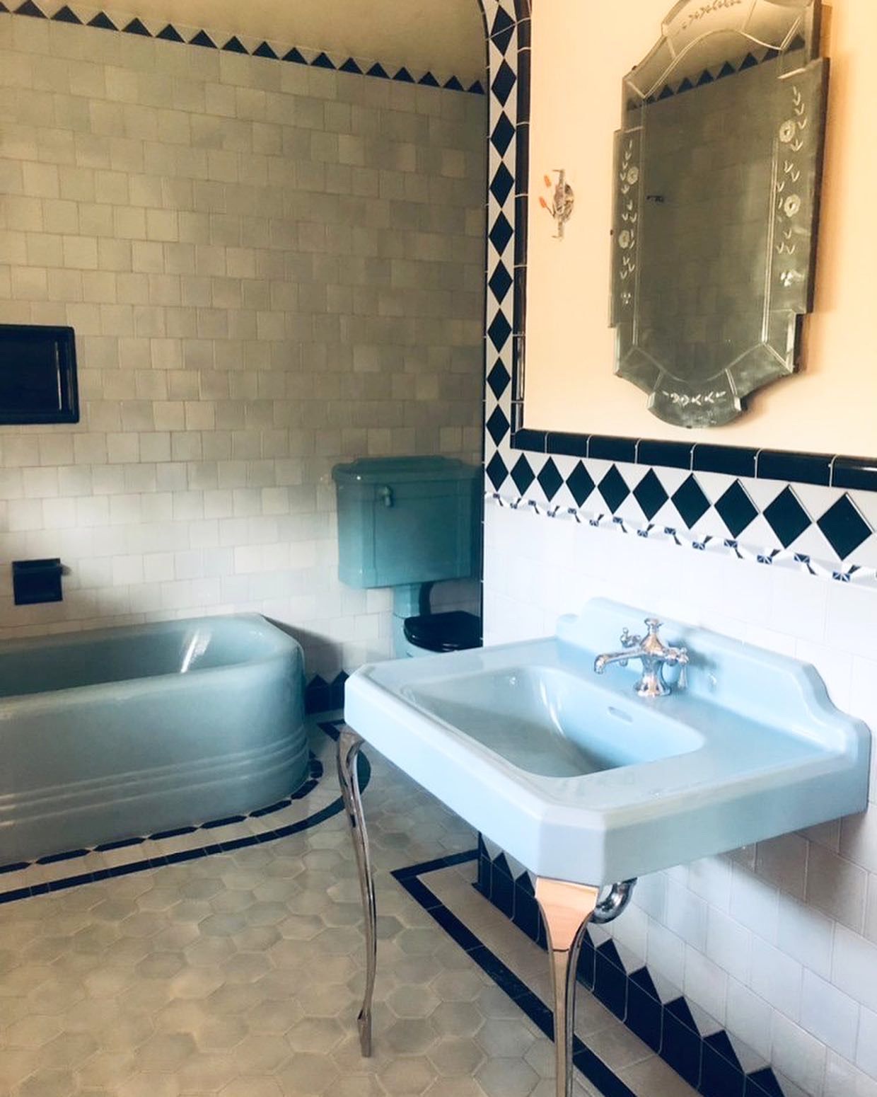 Original Vintage Tiles – B&W Tile Co. | Nationwide Shipping